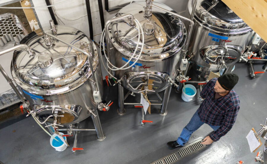 Earth Eagle Returns to Beer for History - American Independence Museum